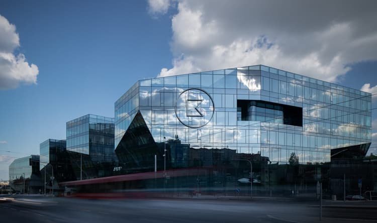 Gross vs Net Leasable Area (GLA vs NLA) | NajdiKancelárie.sk